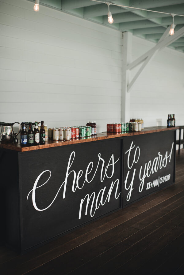 Seating Charts, Bar Signage, & Welcome Signs: Ways to incorporate hand ...